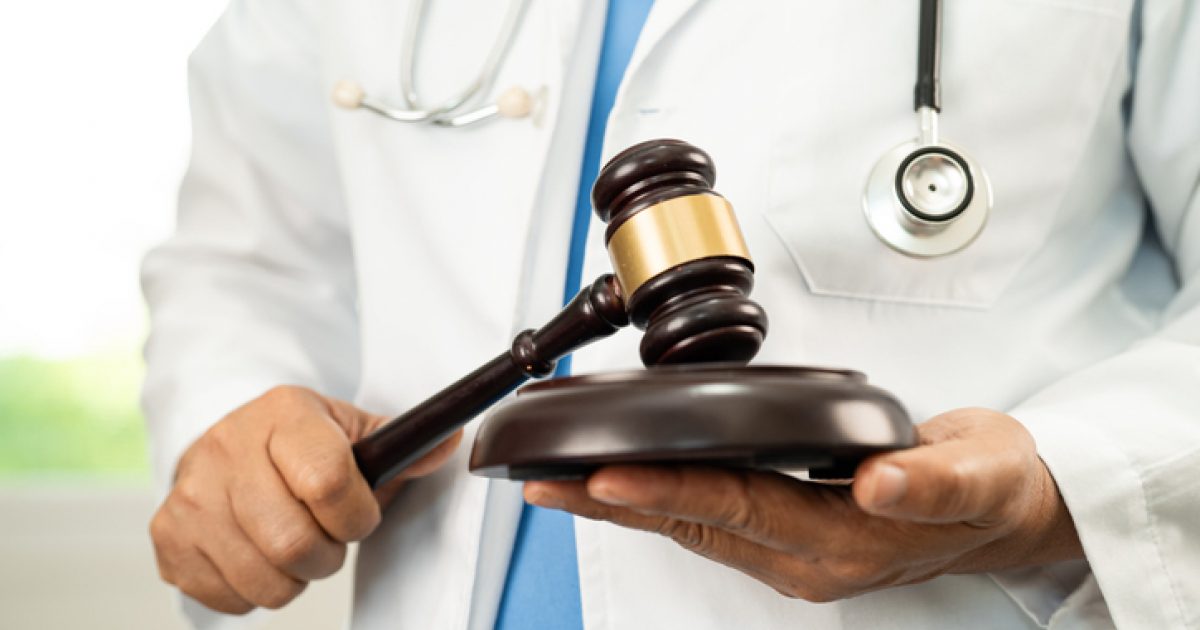 Know the Basics of Medical Malpractice Insurance | Clinician.com